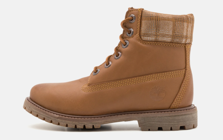 Timberland Wide vs Medium: Choosing the Perfect Fit
